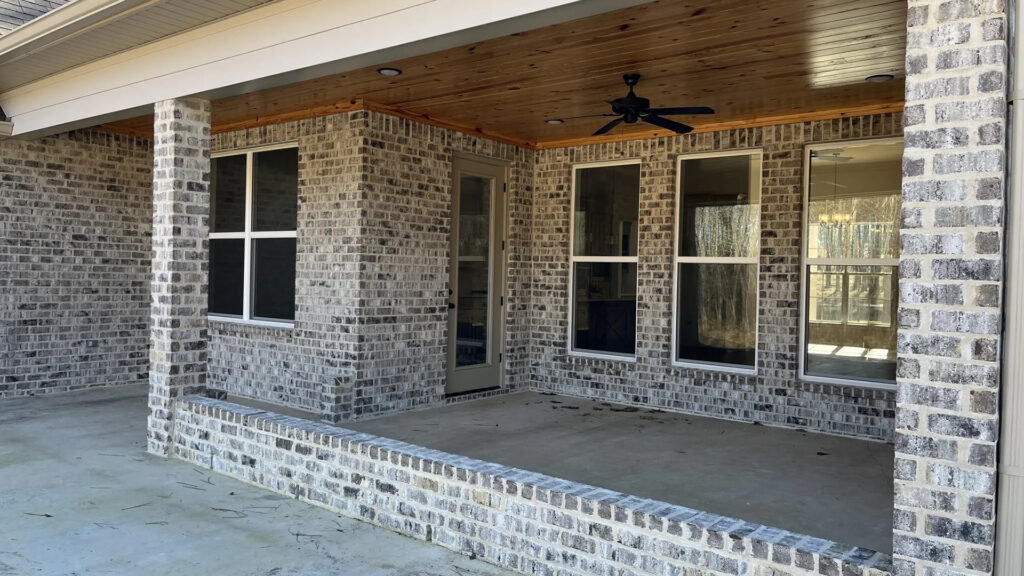 403 FALLEN ACORN CIRCLE – Parade of Homes